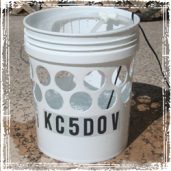 How to Build an Off Grid Air Conditioner: DIY Bucket Air Cooler ...