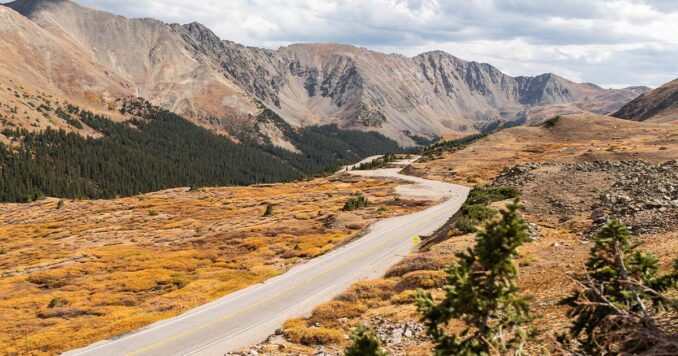 Hiking The Continental Divide Trail: Thru-Hiking the CDT From Mexico to ...